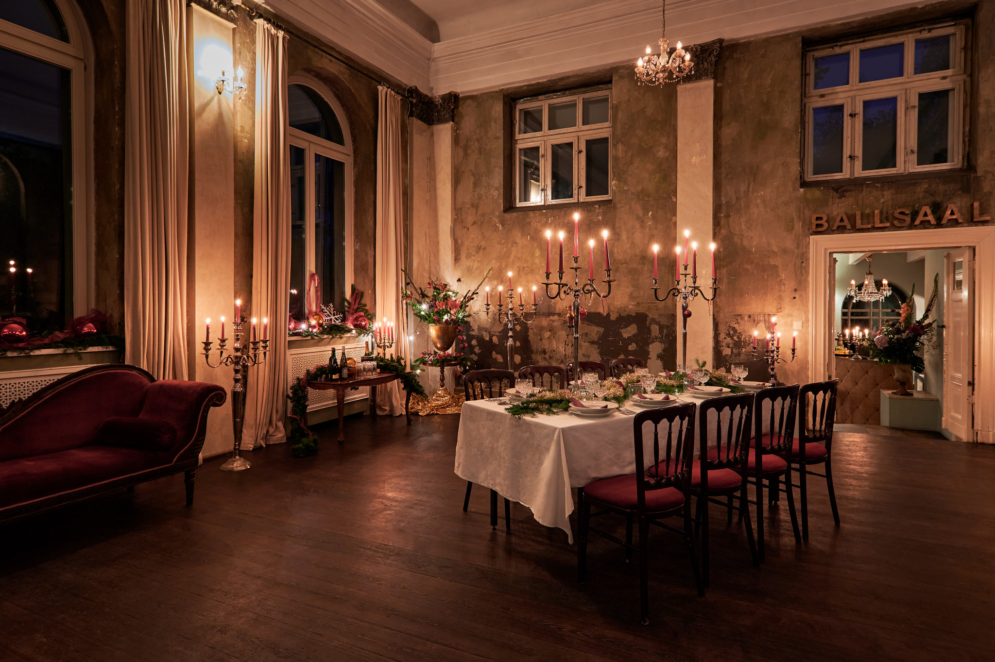Historisches Ballhaus im Stil der Gründerzeit - UEBERRAUM - Eventlocations